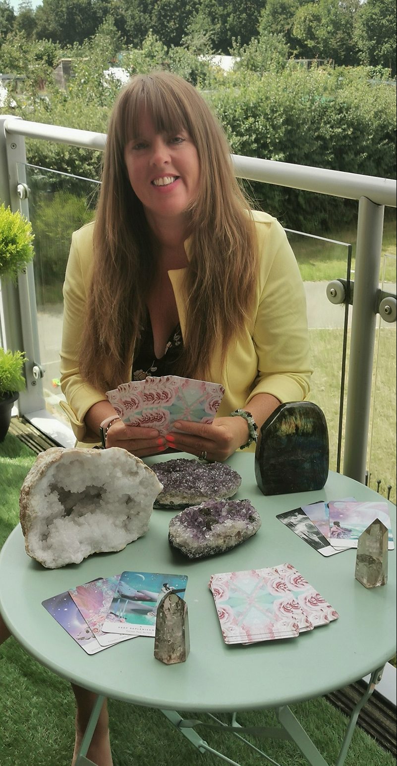 Sabrina | International Psychic clairvoyant medium